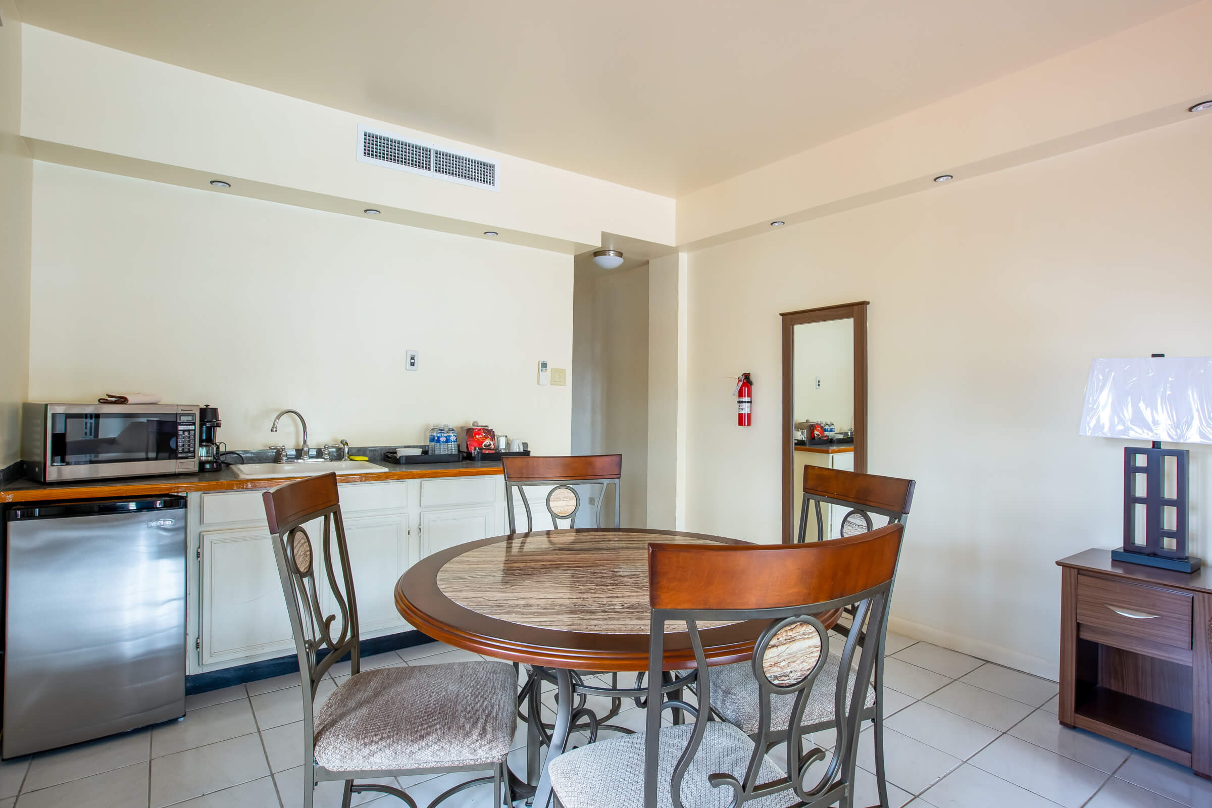 Corporate Suite – Village Cay Resort and Marina